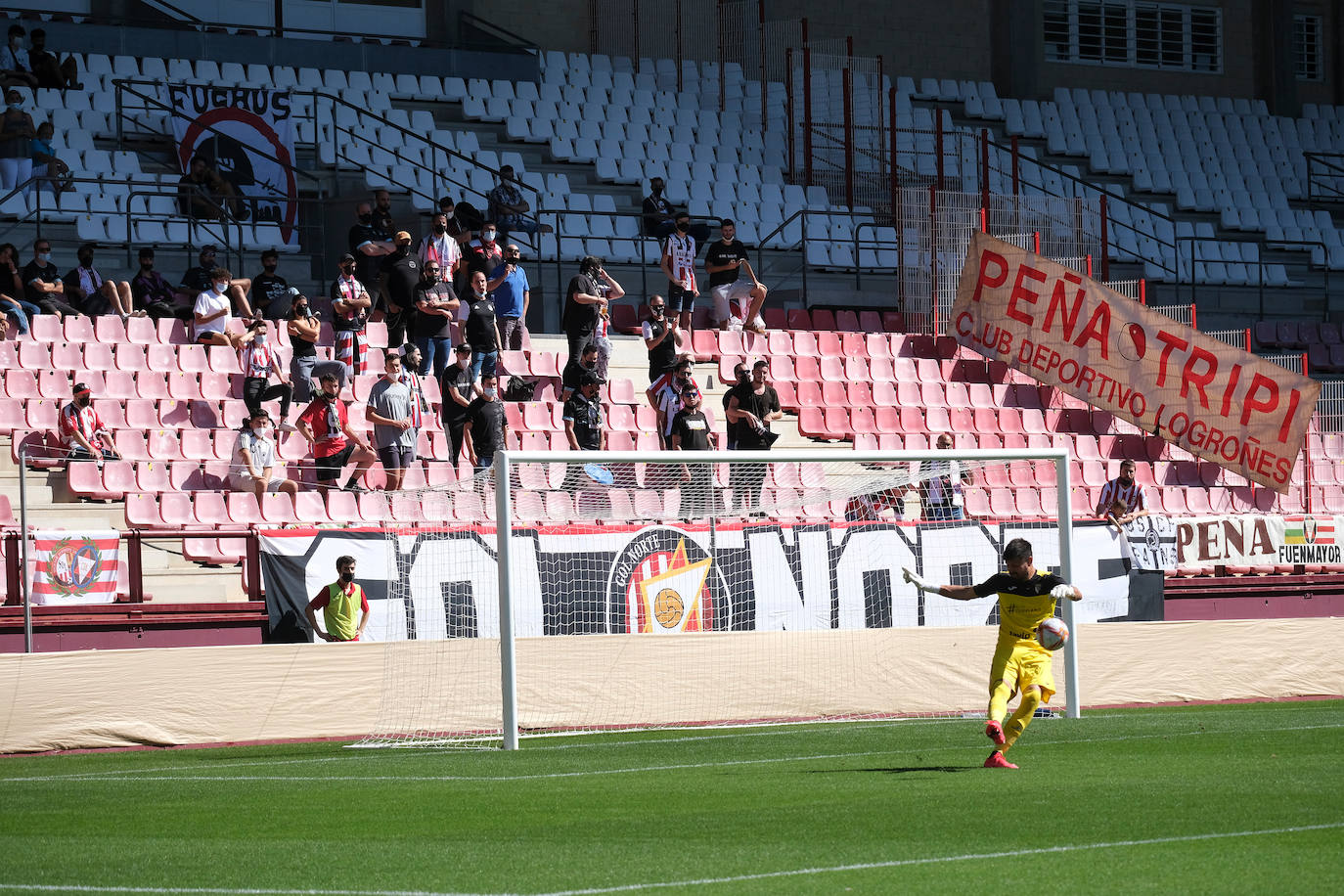 Fotos: El partido SD Logroñés-Tudelano, en imágenes | La Rioja